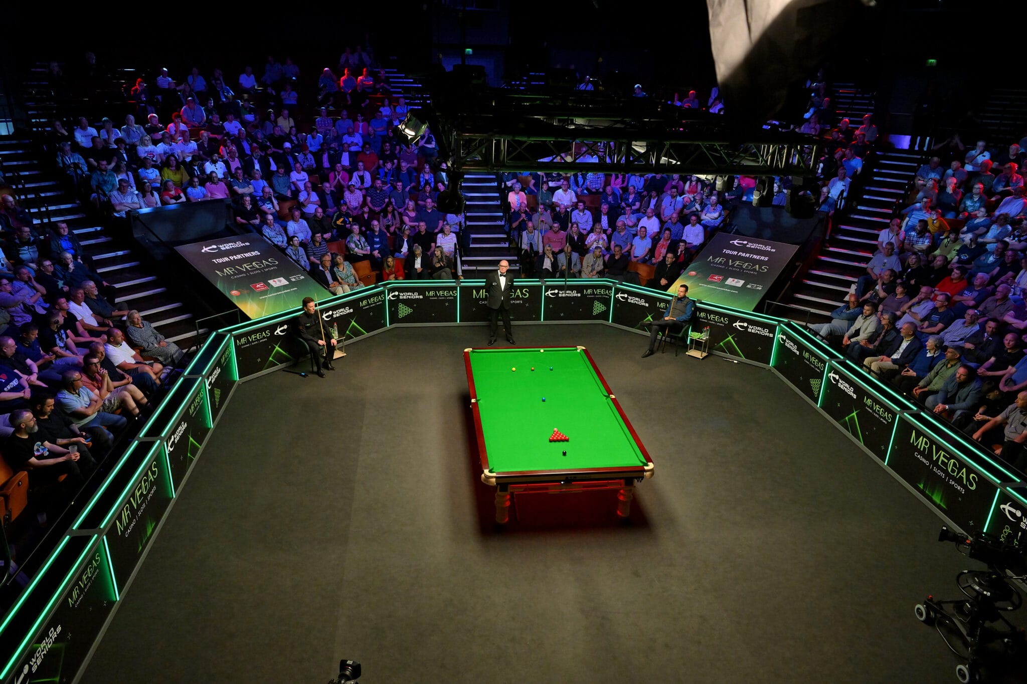 World Seniors Snooker Championship to Remain at the Crucible until 2027 ...